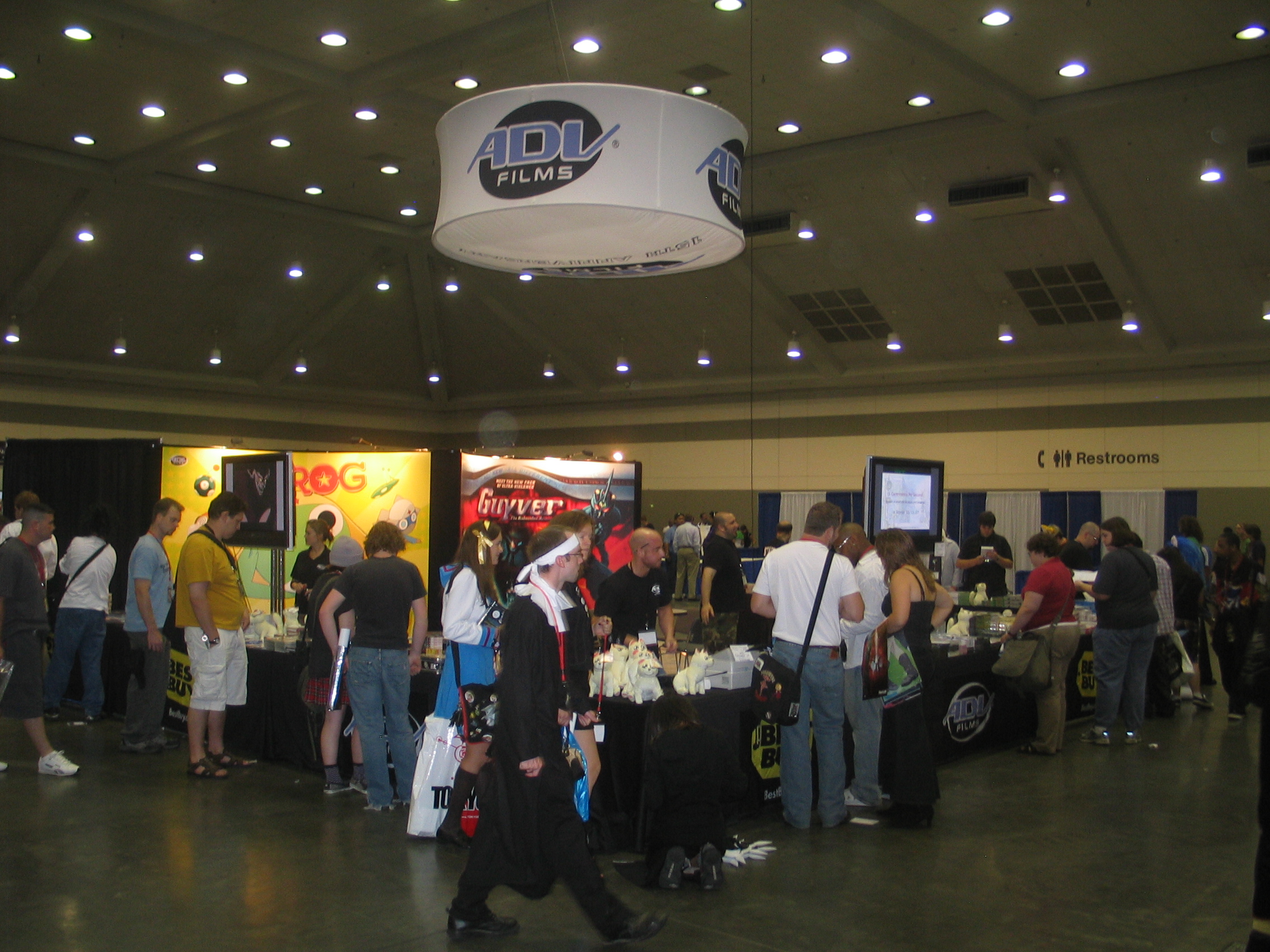Gallery: Exhibit Hall - Otakon 2007 - Anime News Network