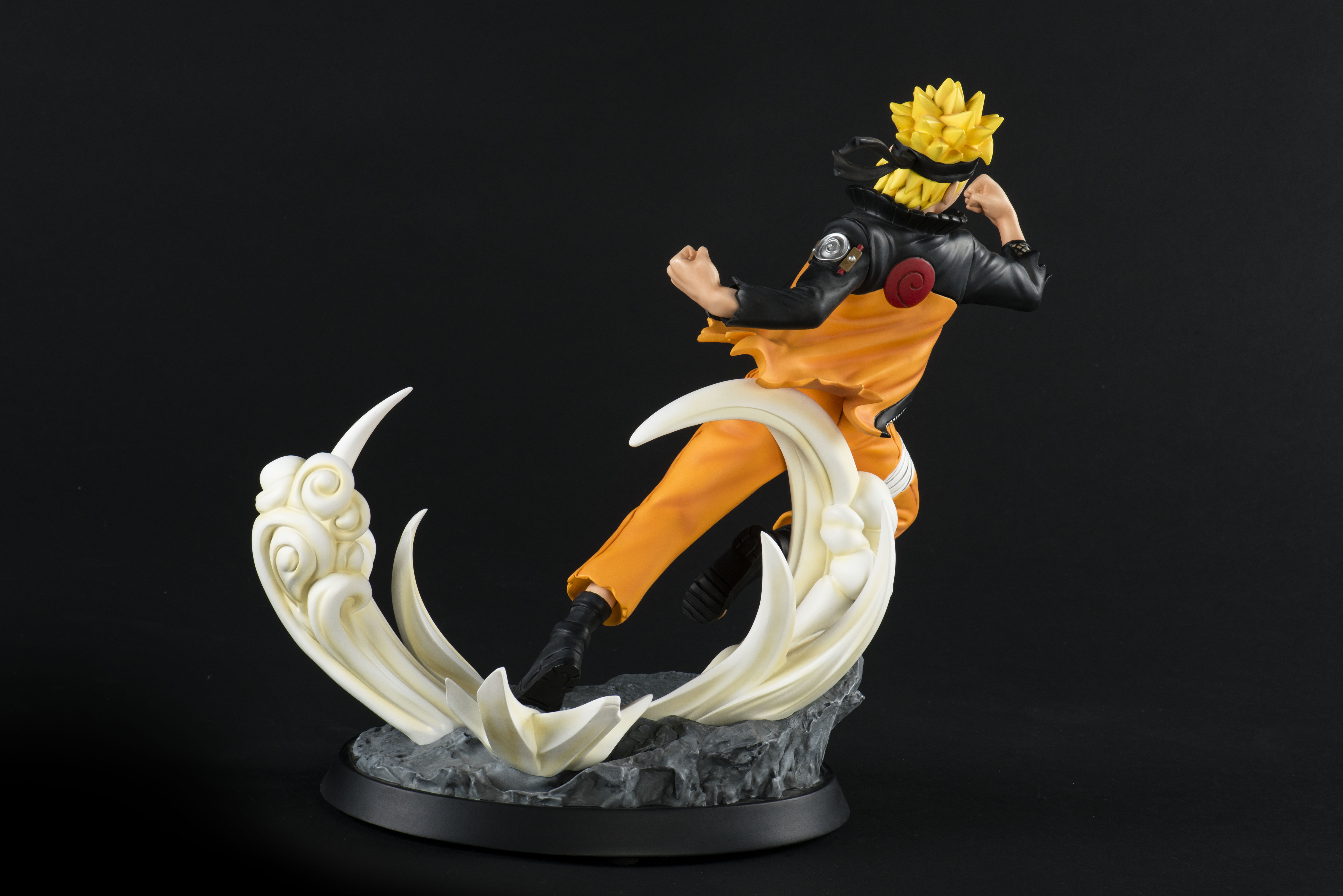 Naruto & Sasuke Face Off in New 1/6-Scale Statues by Tsume - Interest ...