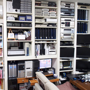 Japanese Video Rental Store Owner Has Truly Insane Gaming Setup ...