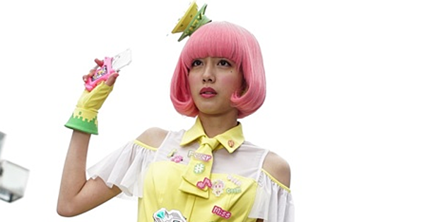 UPDATED: New Female Kamen Rider Makes a Very Pink Debut - Interest ...