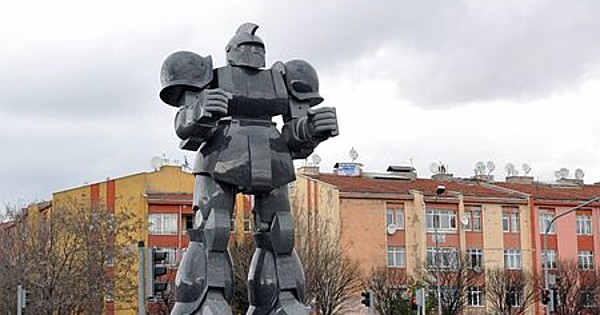 Giant Look-alike of Gundam's Zaku Rises in Turkey - Interest - Anime ...