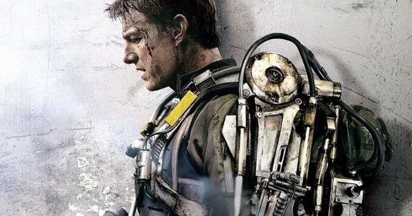 Edge of Tomorrow's 2nd Poster, Exo-Suits Displayed at Comic-Con ...