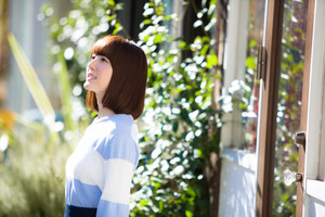 Voice Actress Kana Hanazawa Stars in Her 1st Live-Action Feature - News ...