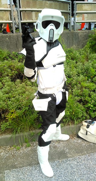 Comiket 90: Cosplay and More - Anime News Network