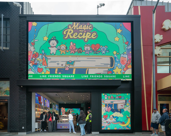 Line Friends Opens New Retail Store at Universal CityWalk Hollywood ...