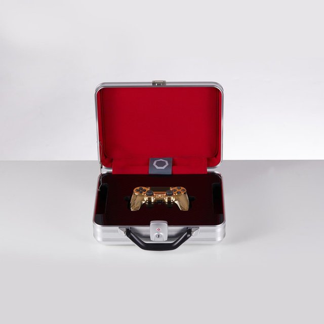 Gold-Plated, Diamond-Encrusted PS4 Controller Can Be Yours for US ...